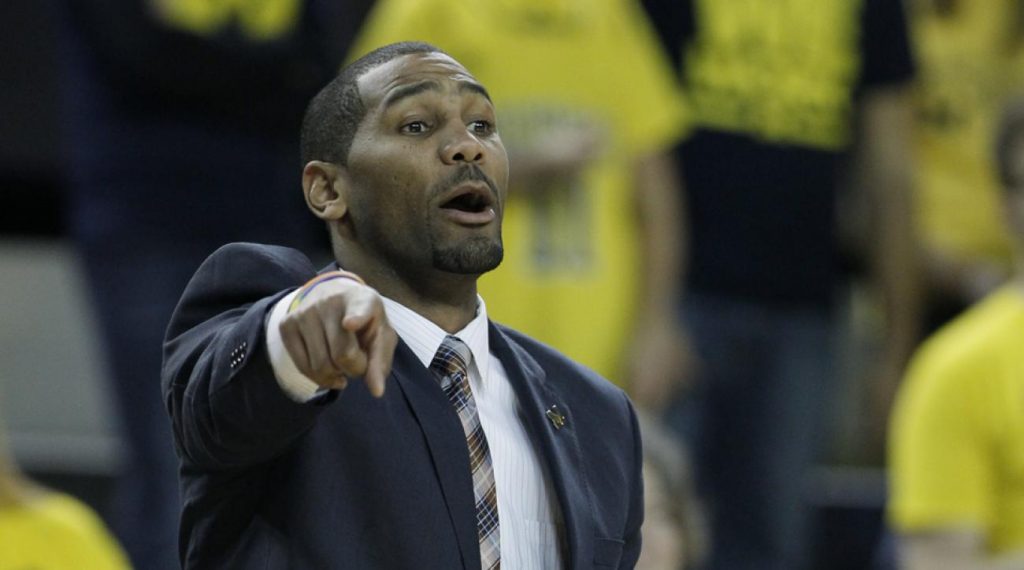 lavall-jordan-michigan-milwaukee - HoopDirt