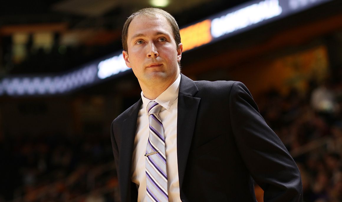 OFFICIAL: Frank Davis Named Director of Basketball Operations at ETSU ...