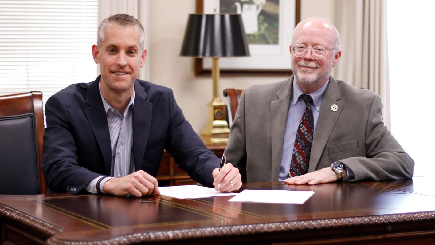 Gardner-Webb Announces Contract Extension For Head Basketball Coach Tim ...
