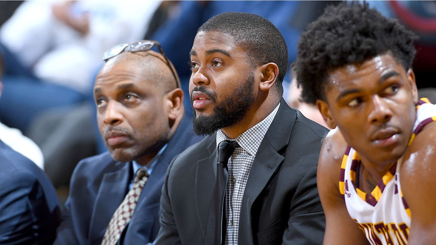 Former Winthrop standout Andre Smith joins Young Harris College men’s ...