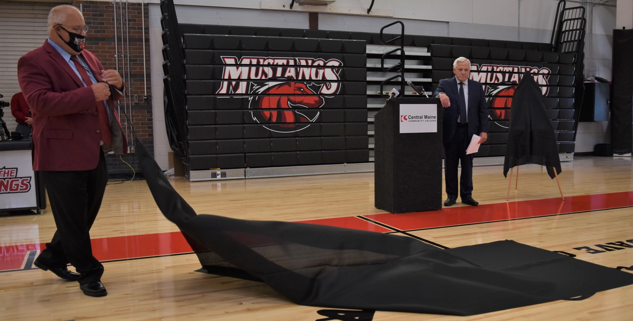 Central Maine CC names court after long-time head coach Dave Gonyea ...